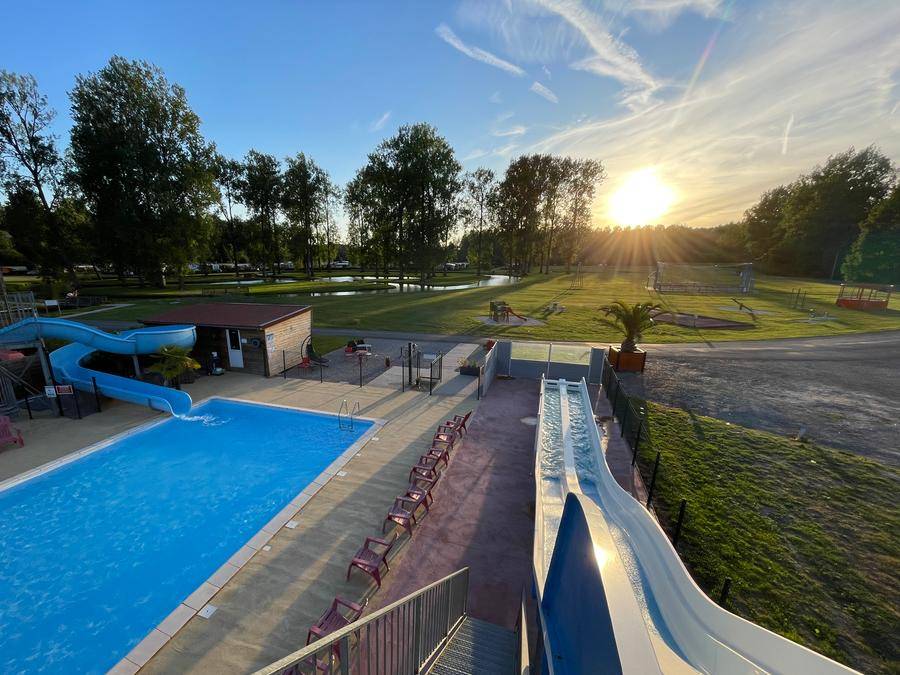 Tente ∙ 1 Chambre ∙ 4 Personnes - Somme