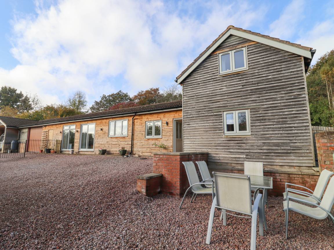 Cottage ∙ 4 Bedrooms ∙ 8 Guests - Forest of Dean