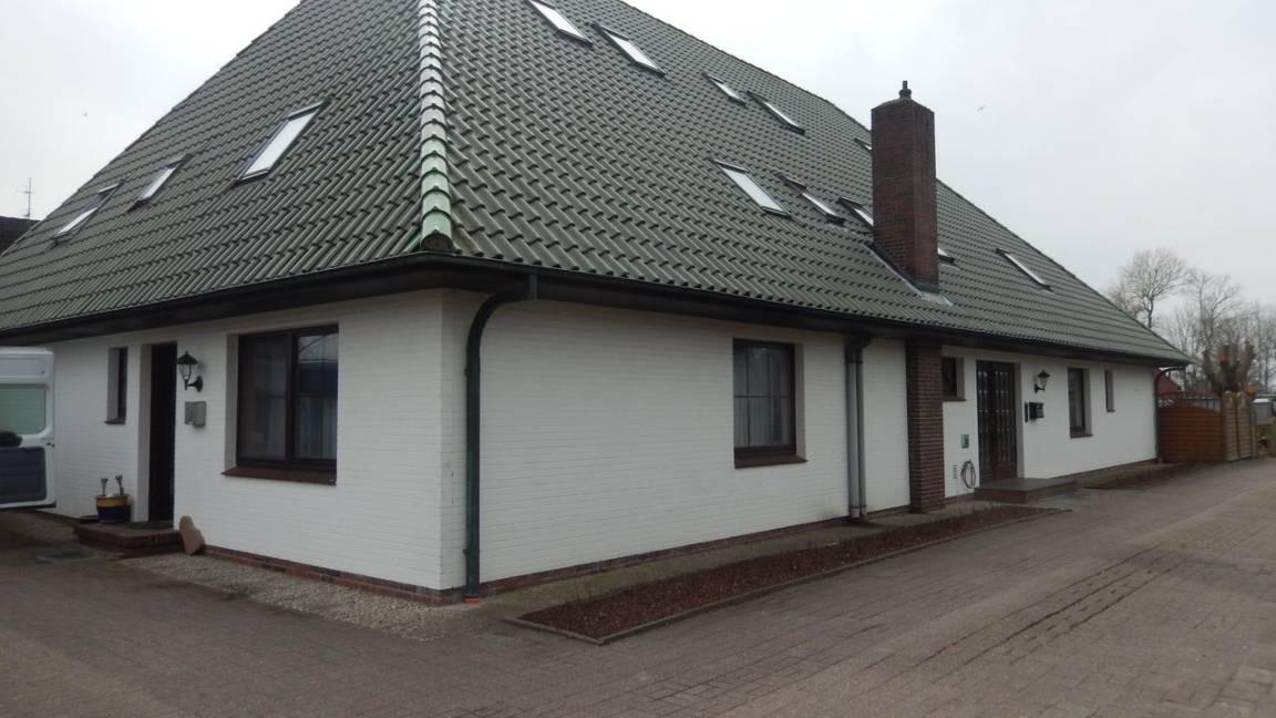 70 M² Ferienwohnung ∙ 2 Schlafzimmer ∙ 4 Gäste - Westerdeichstrich