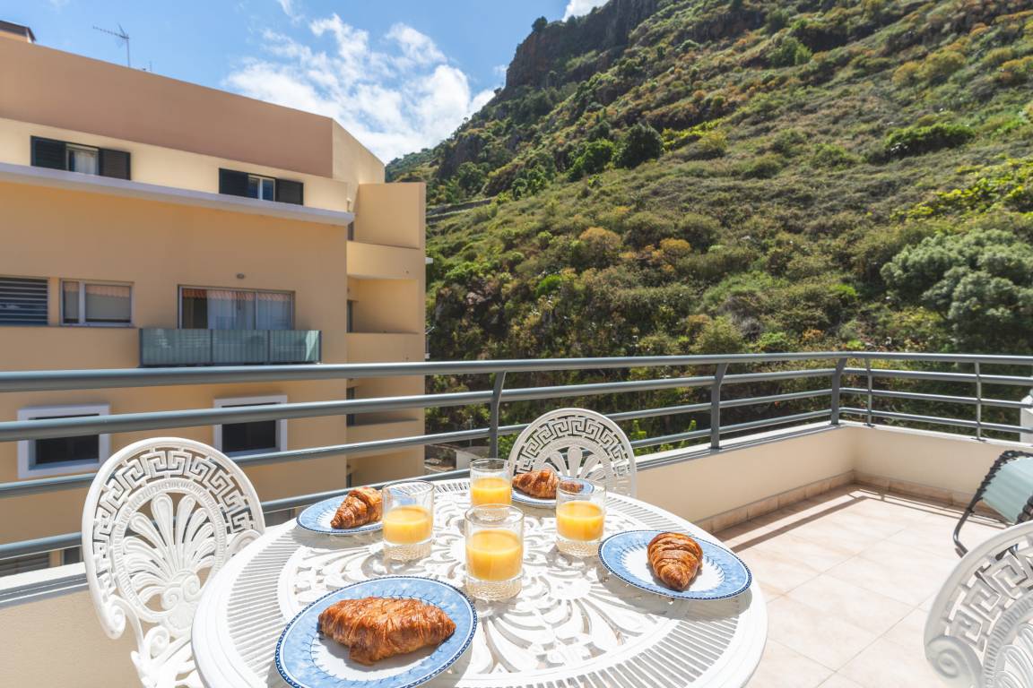 125 M² Apartamento ∙ 3 Quartos ∙ 6 Hóspedes - Ribeira Brava