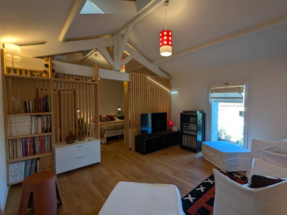 60 M² Cottage ∙ 2 Bedrooms ∙ 4 Guests - Charente