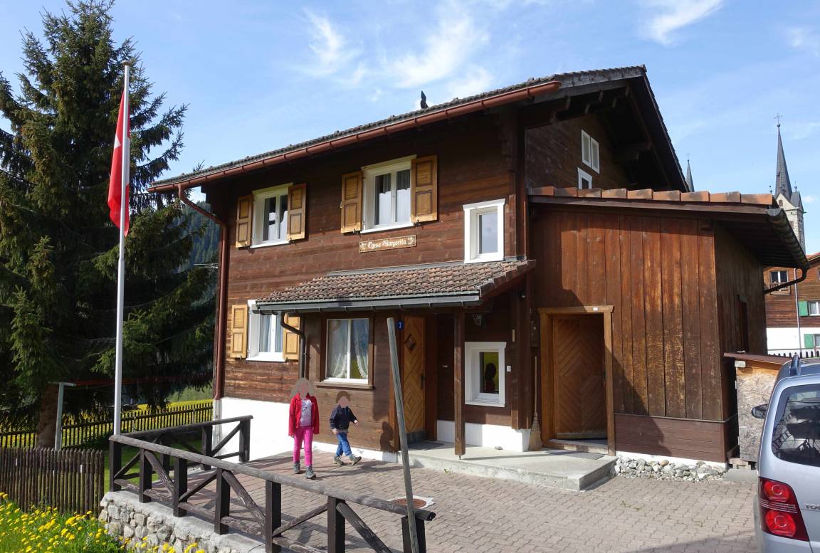130 M² Ferienhaus ∙ 3 Schlafzimmer ∙ 6 Gäste - Kanton Uri