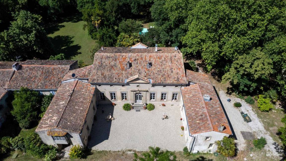 280 M² Gîte ∙ 6 Chambres ∙ 11 Personnes - Castelnaudary