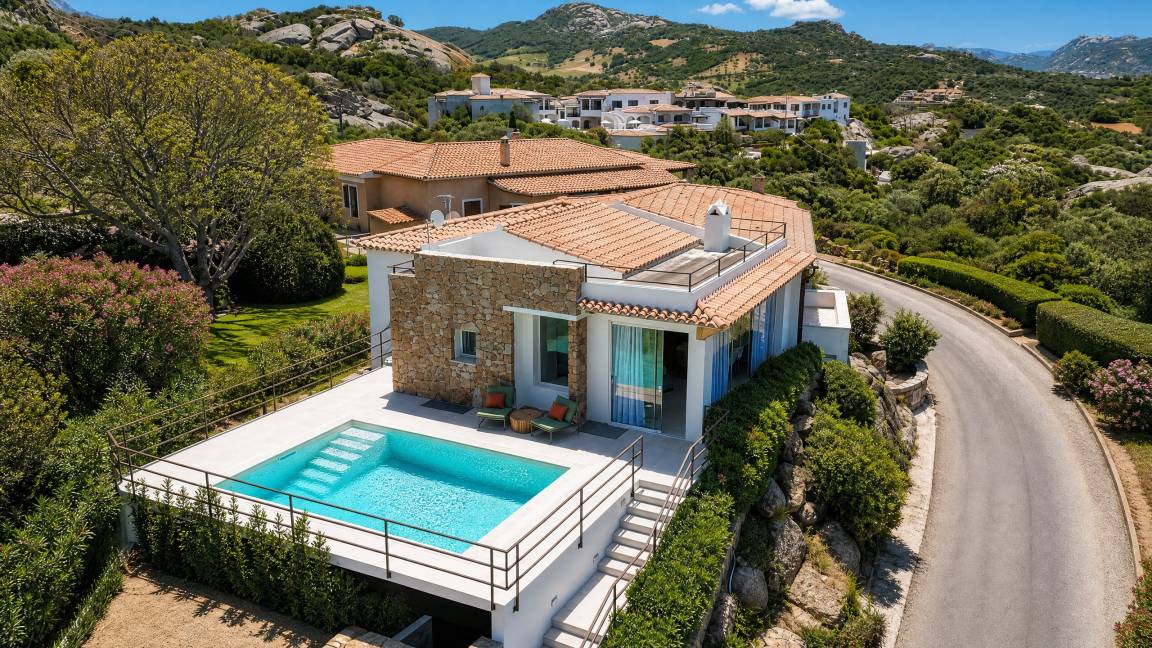 120 M² Villa ∙ 3 Habitaciones ∙ 6 Huéspedes - Arzachena