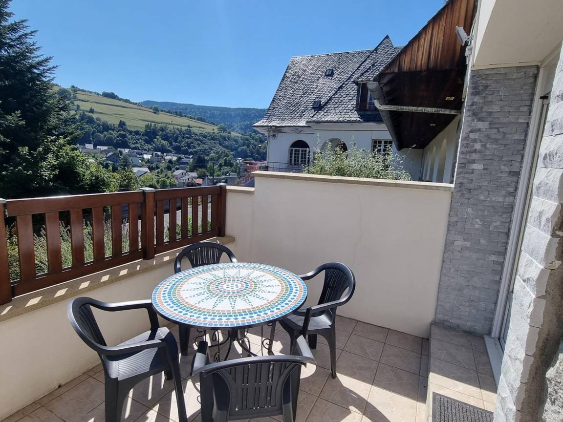 52 M² Appartement ∙ 1 Chambre ∙ 4 Personnes - Murat-le-Quaire