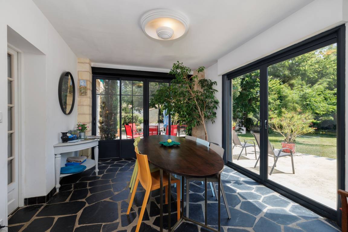 160 M² House ∙ 4 Bedrooms ∙ 8 Guests - Libourne