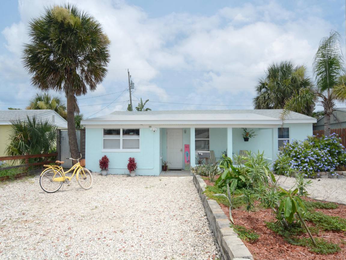 89 M² House ∙ 2 Bedrooms ∙ 5 Guests - Ormond Beach, FL