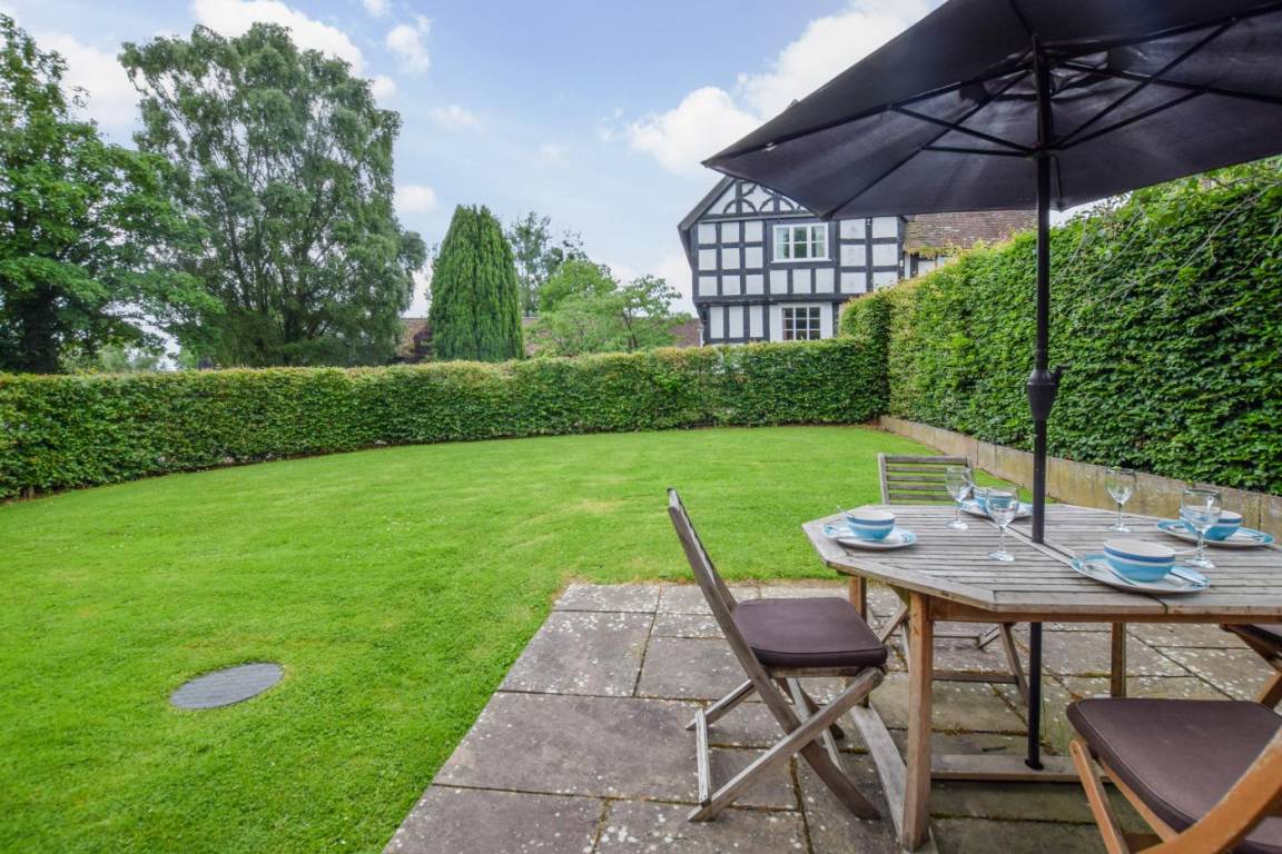 Cottage ∙ 2 Bedrooms ∙ 4 Guests - Herefordshire
