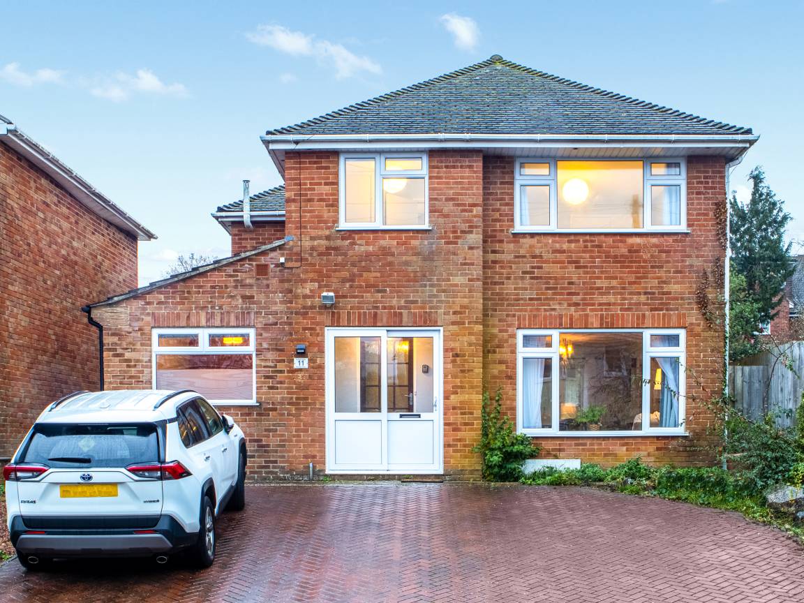 Cottage ∙ 4 Bedrooms ∙ 7 Guests - Wiltshire