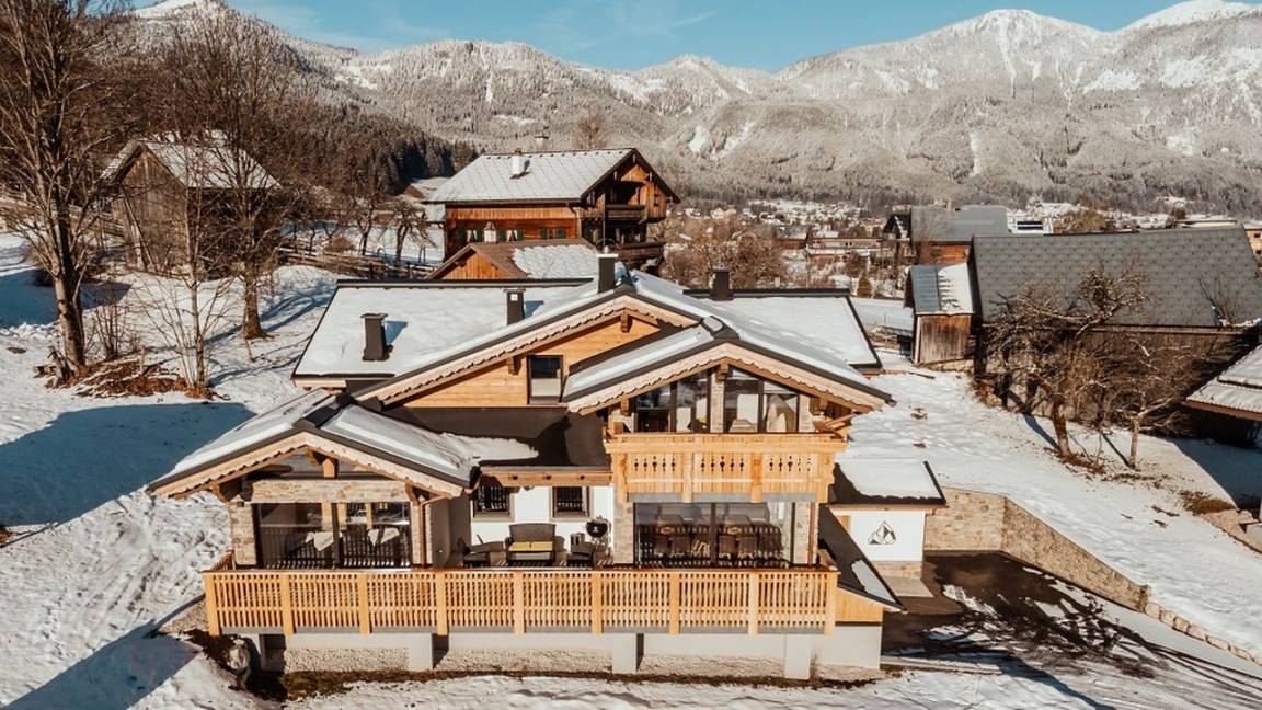 200 M² Ferienhaus ∙ 4 Schlafzimmer ∙ 10 Gäste - Bad Goisern am Hallstättersee
