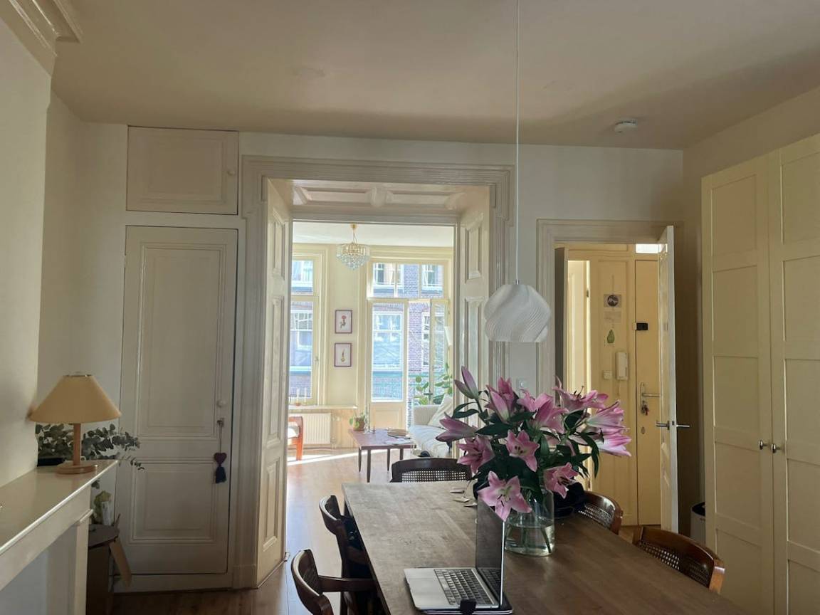 52 M² Huoneisto ∙ 1 Makuuhuone ∙ 2 Vierasta - Amsterdam