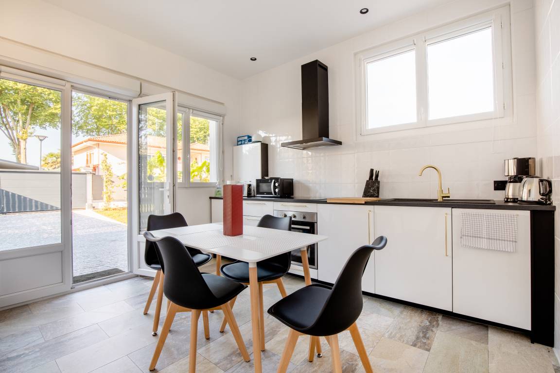 38 M² House ∙ 1 Bedroom ∙ 2 Guests - Bayonne
