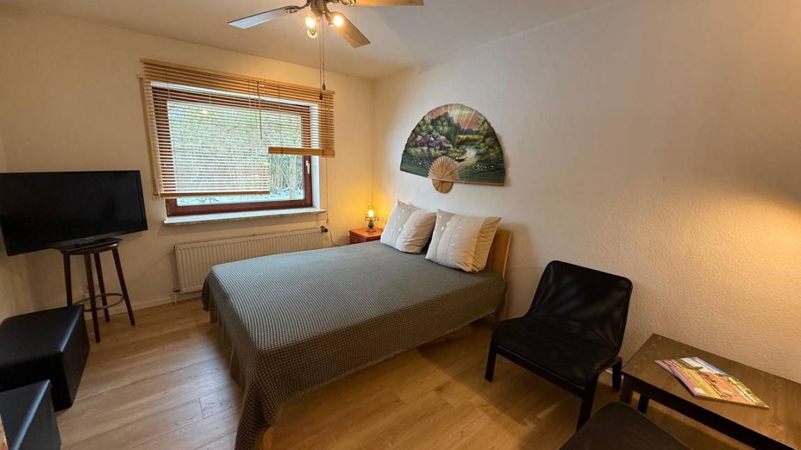 49 M² Ferienwohnung ∙ 1 Schlafzimmer ∙ 2 Gäste - Schneverdingen