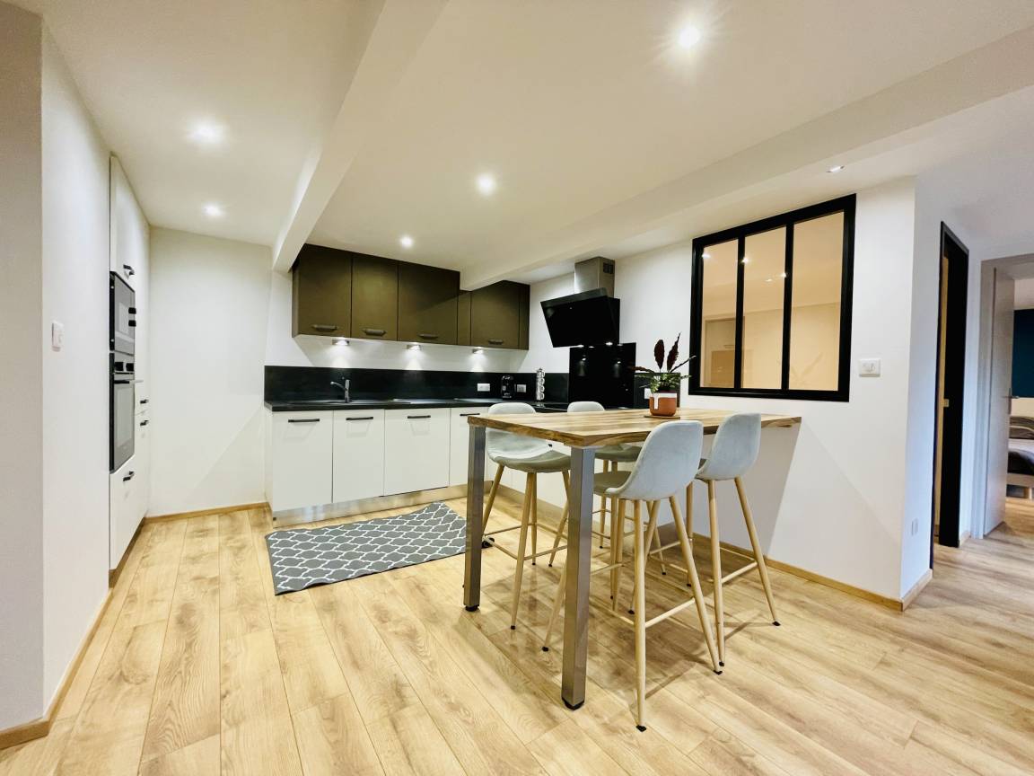 50 M² Appartement ∙ 2 Chambres ∙ 4 Personnes - Contrexéville