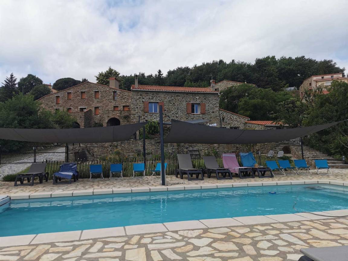 137 M² Gîte ∙ 5 Chambres ∙ 14 Personnes - Arles-sur-Tech