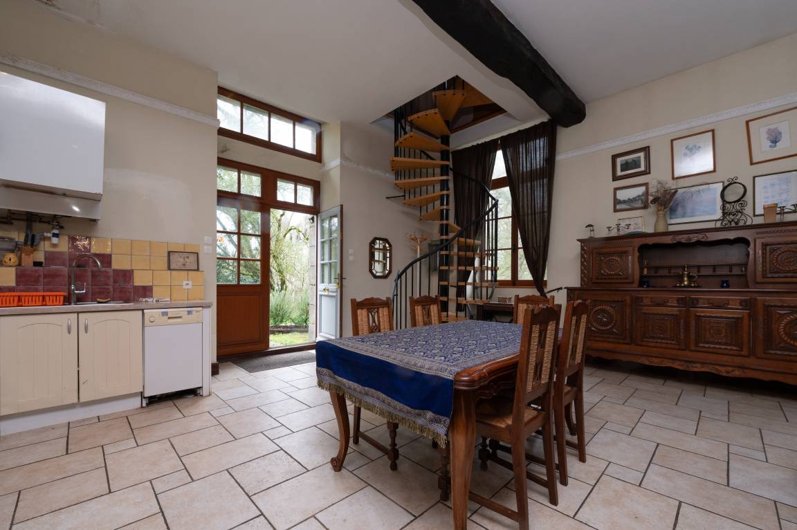 140 M² Maison De Vacances ∙ 2 Chambres ∙ 12 Personnes - Ploërmel
