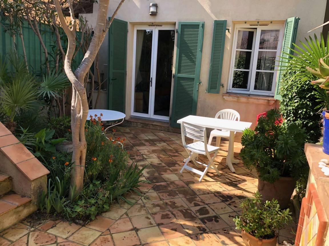 76 M² Maison De Vacances ∙ 2 Chambres ∙ 5 Personnes - Hyères