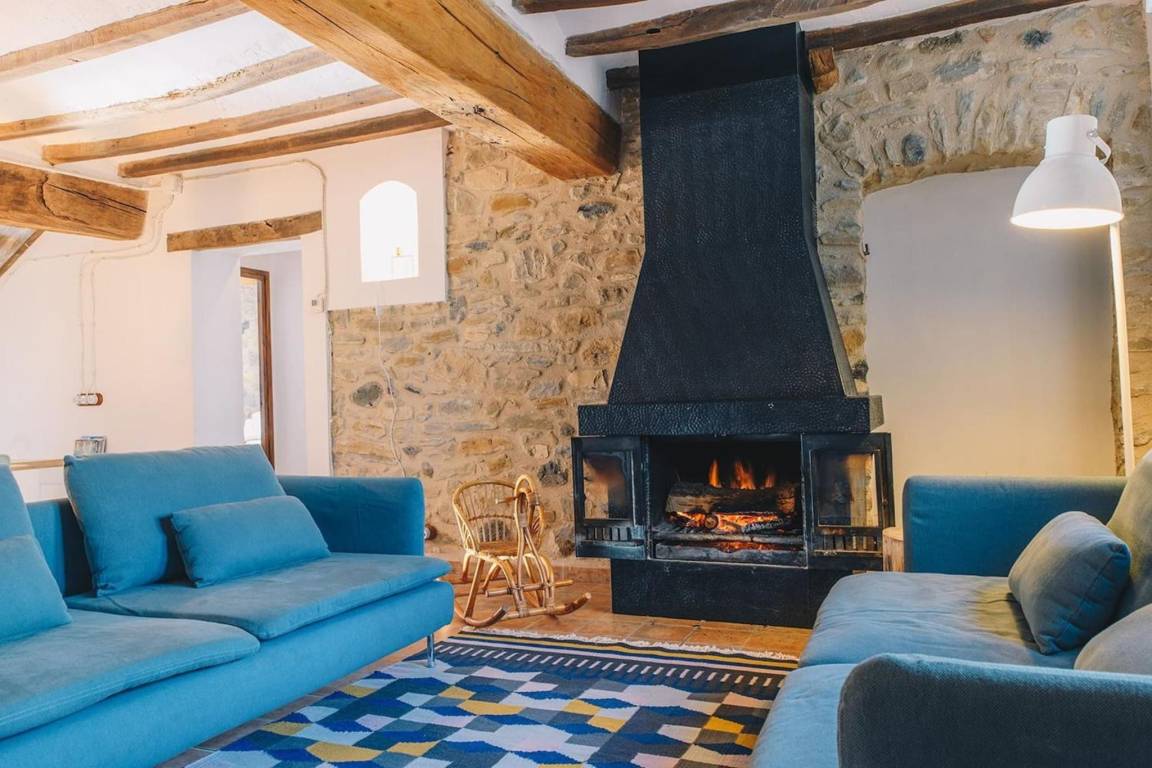 90 M² Apartment ∙ 3 Bedrooms ∙ 6 Guests - Olot