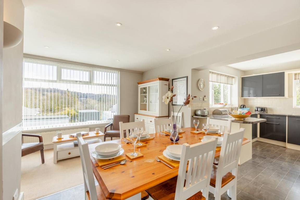 Cottage ∙ 4 Bedrooms ∙ 8 Guests - Coniston