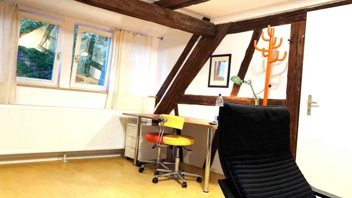 60 M² Ferienwohnung ∙ 1 Schlafzimmer ∙ 3 Gäste - Crailsheim