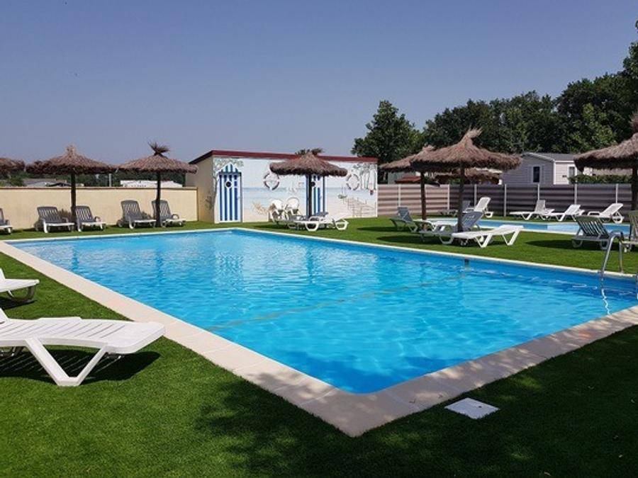 35 M² Caravan ∙ 2 Bedrooms ∙ 6 Guests - Bordeaux