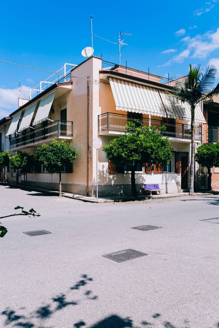 120 M² Apartment ∙ 3 Bedrooms ∙ 5 Guests - Oliveri