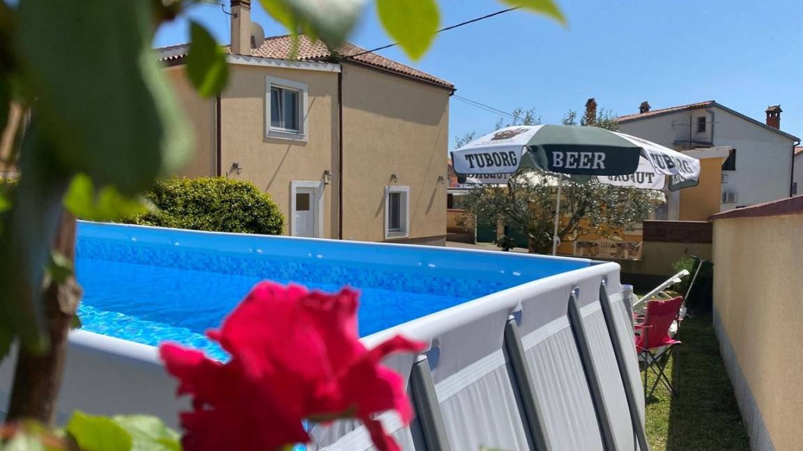 32 M² House ∙ 1 Bedroom ∙ 4 Guests - Pula