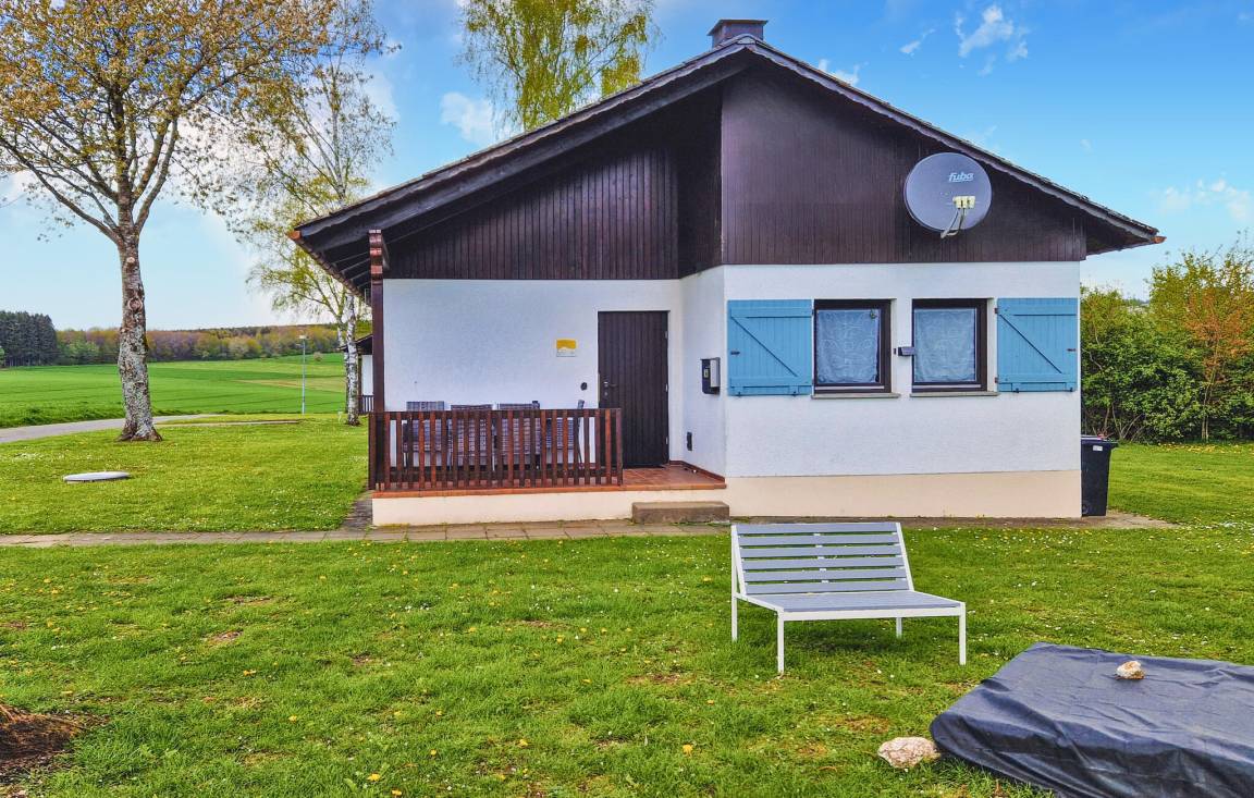 70 M² Ferienhaus ∙ 2 Schlafzimmer ∙ 4 Gäste - Kell am See