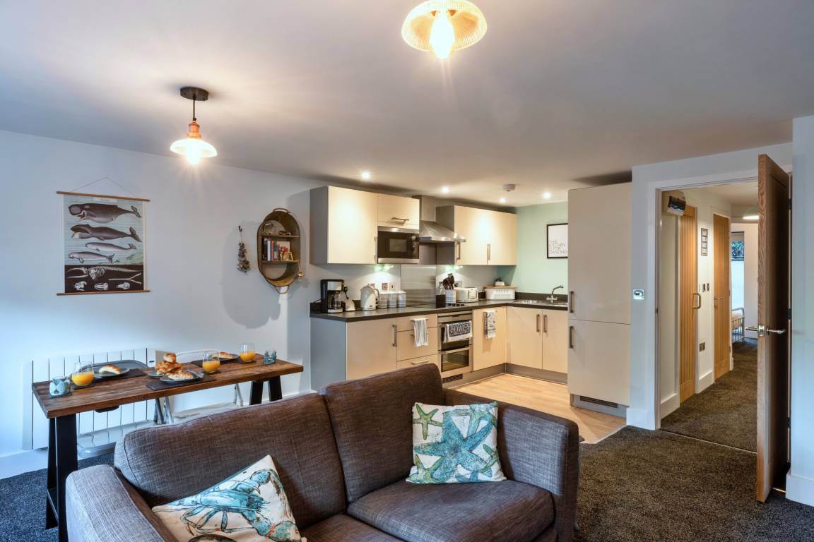 120 M² Apartment ∙ 2 Bedrooms ∙ 3 Guests - Devon
