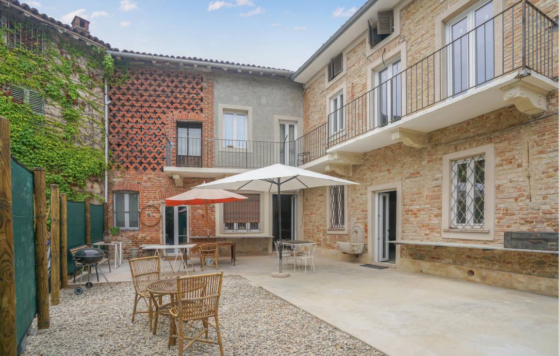 300 M² Casa Vacanza ∙ 4 Camere Da Letto ∙ 8 Ospiti - Alessandria