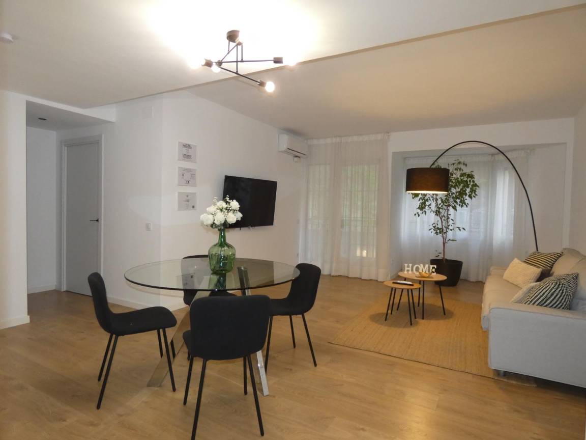 101 M² Appartement ∙ 3 Slaapkamers ∙ 6 Gasten - Palamós