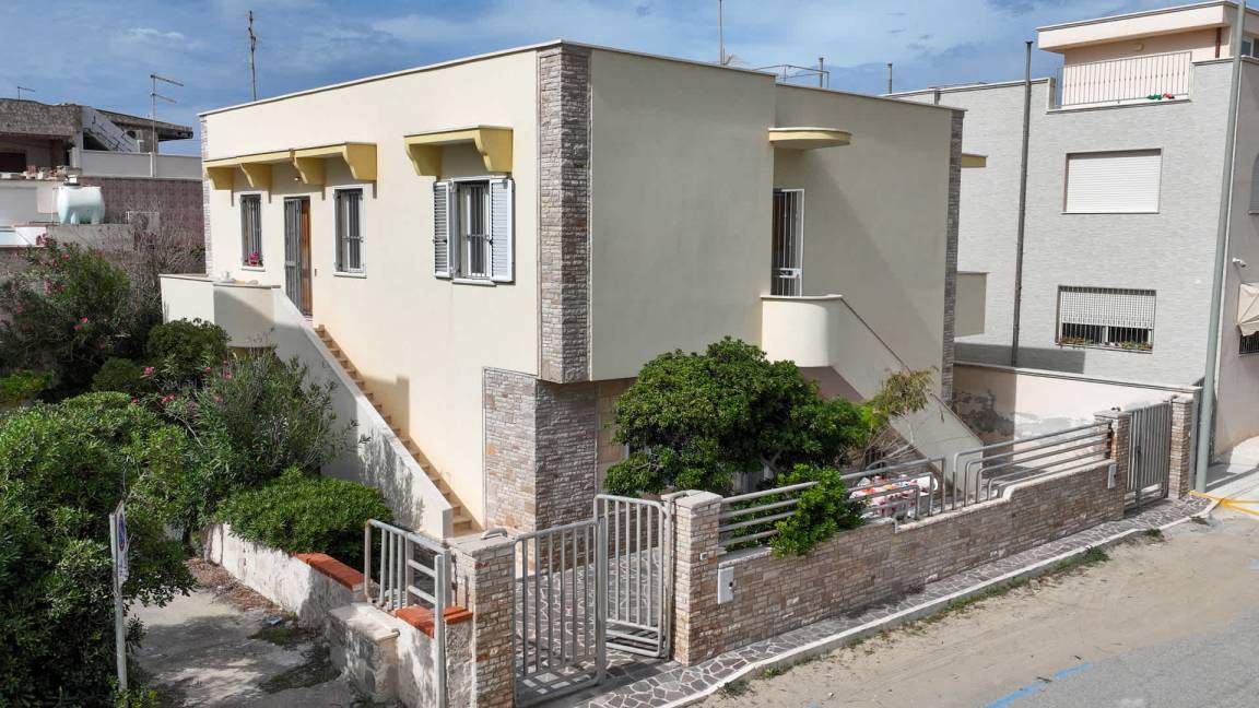 75 M² Ferienhaus ∙ 2 Schlafzimmer ∙ 9 Gäste - Punta Prosciutto