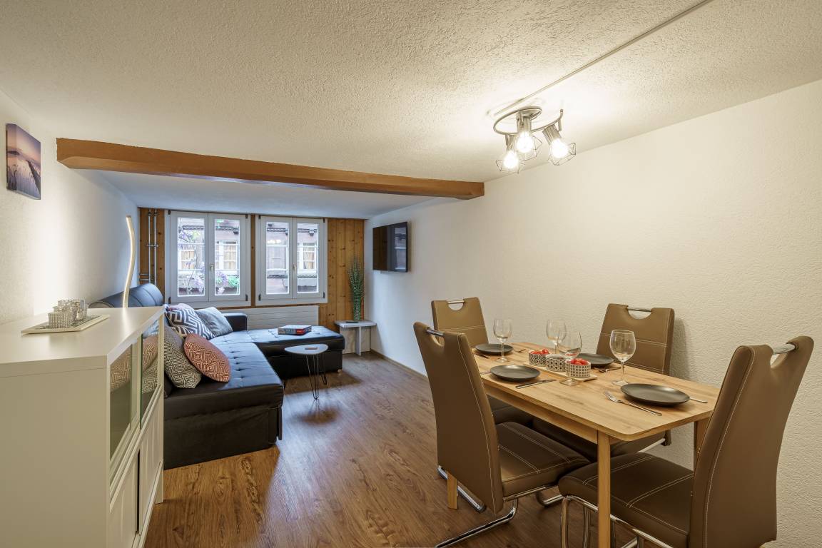 65 M² Appartement ∙ 2 Chambres ∙ 4 Personnes - Brienz