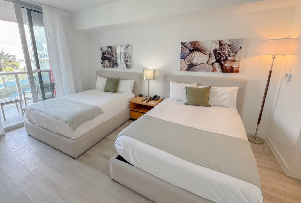 357 M² Apartment ∙ 1 Bedroom ∙ 4 Guests - Hallandale Beach, FL