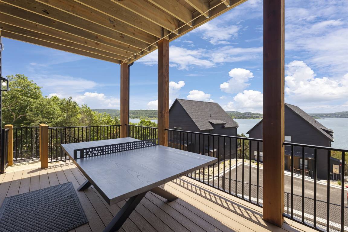 375 M² House ∙ 8 Bedrooms ∙ 22 Guests - Branson, MO