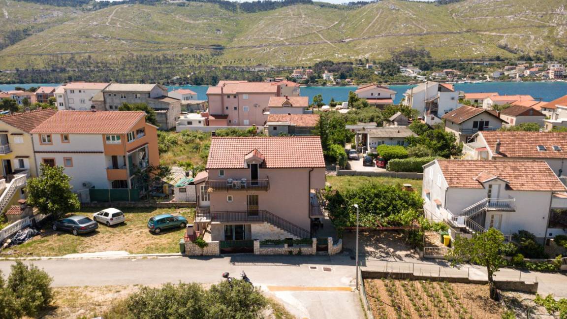 18 M² Hotel ∙ 1 Sypialnia ∙ 2 Gości - Primošten
