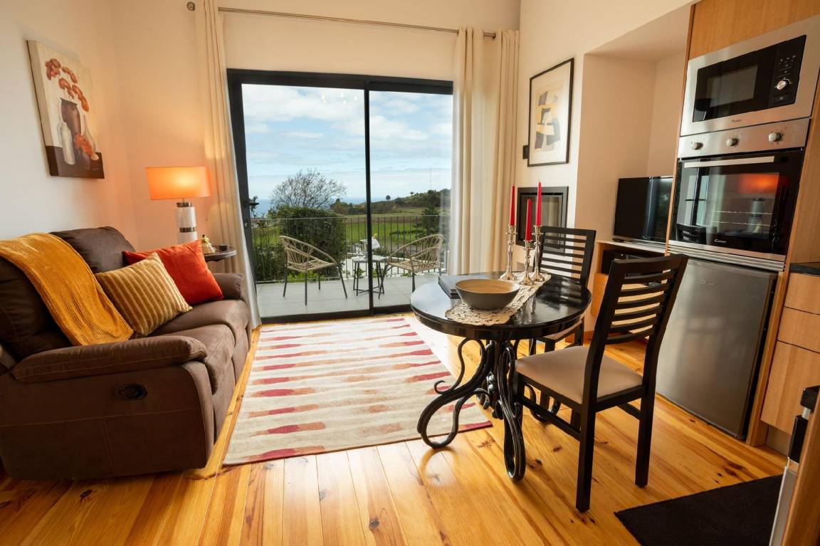 50 M² House ∙ 1 Bedroom ∙ 2 Guests - Azores