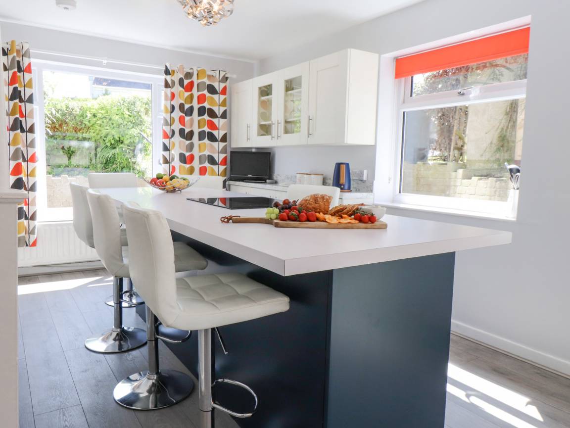 Cottage ∙ 4 Bedrooms ∙ 8 Guests - Pwllheli