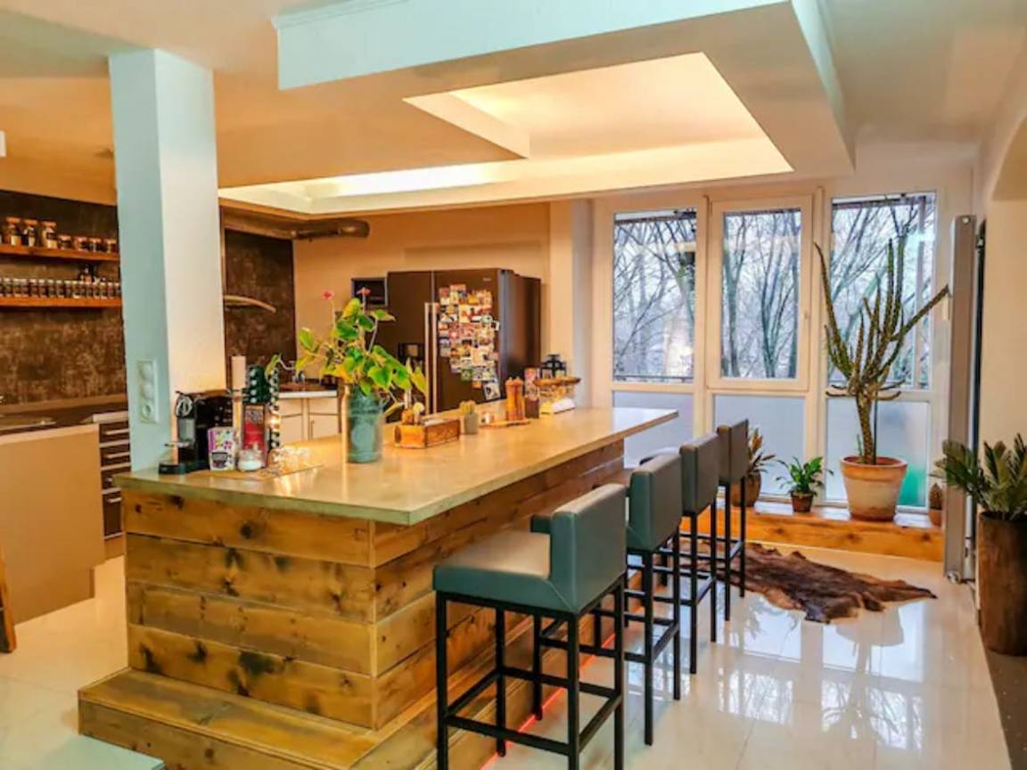 96 M² Apartment ∙ 2 Bedrooms ∙ 5 Guests - Bergheim, Germany