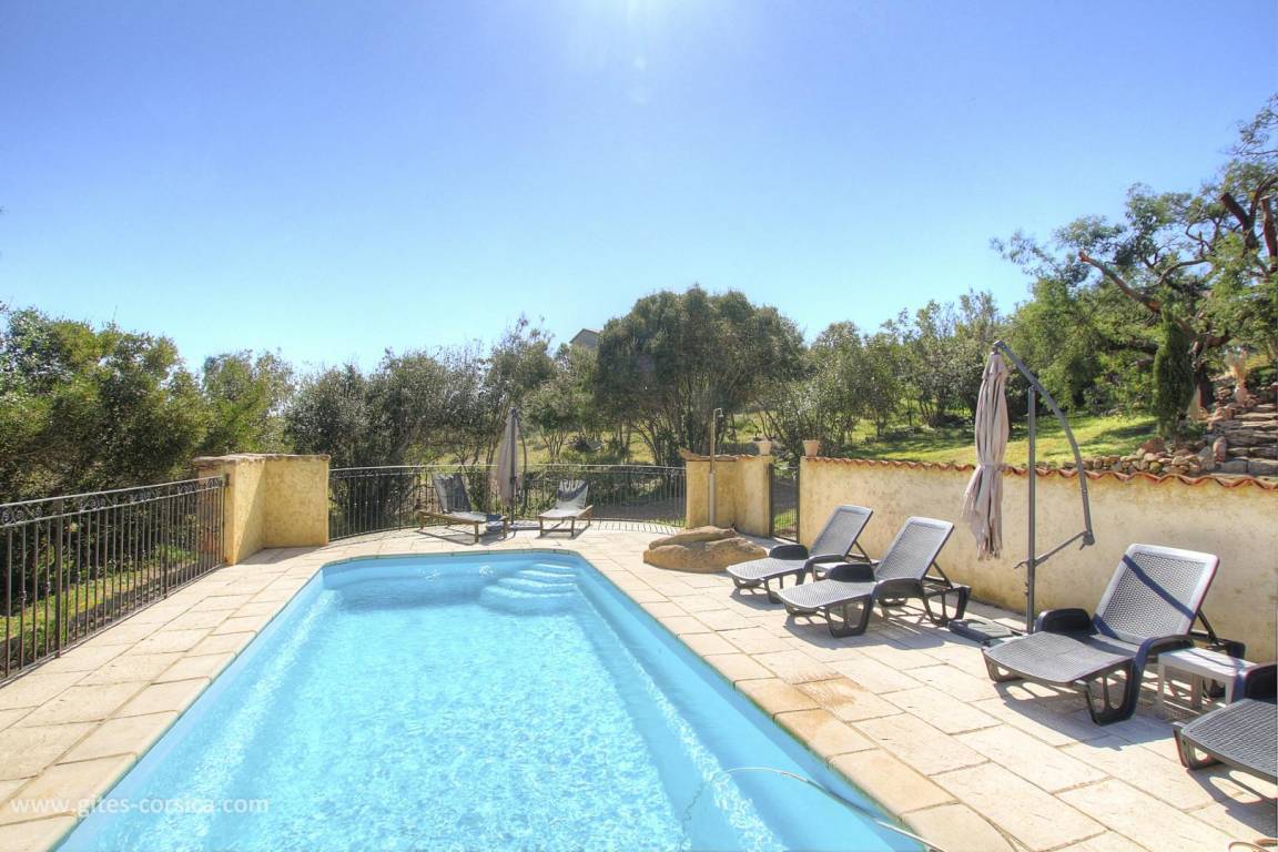 61 M² Gîte ∙ 2 Chambres ∙ 5 Personnes - Corse