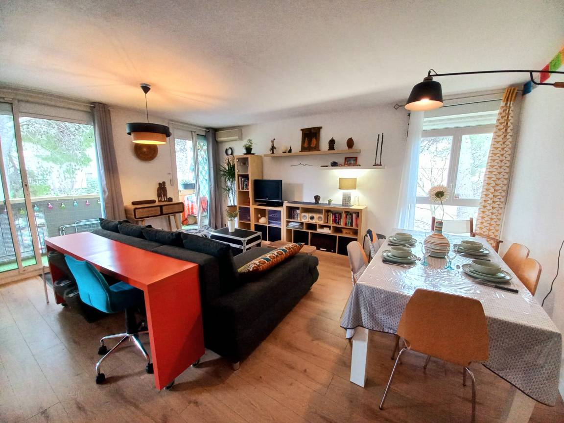 72 M² Appartement ∙ 2 Chambres ∙ 6 Personnes - Marseille