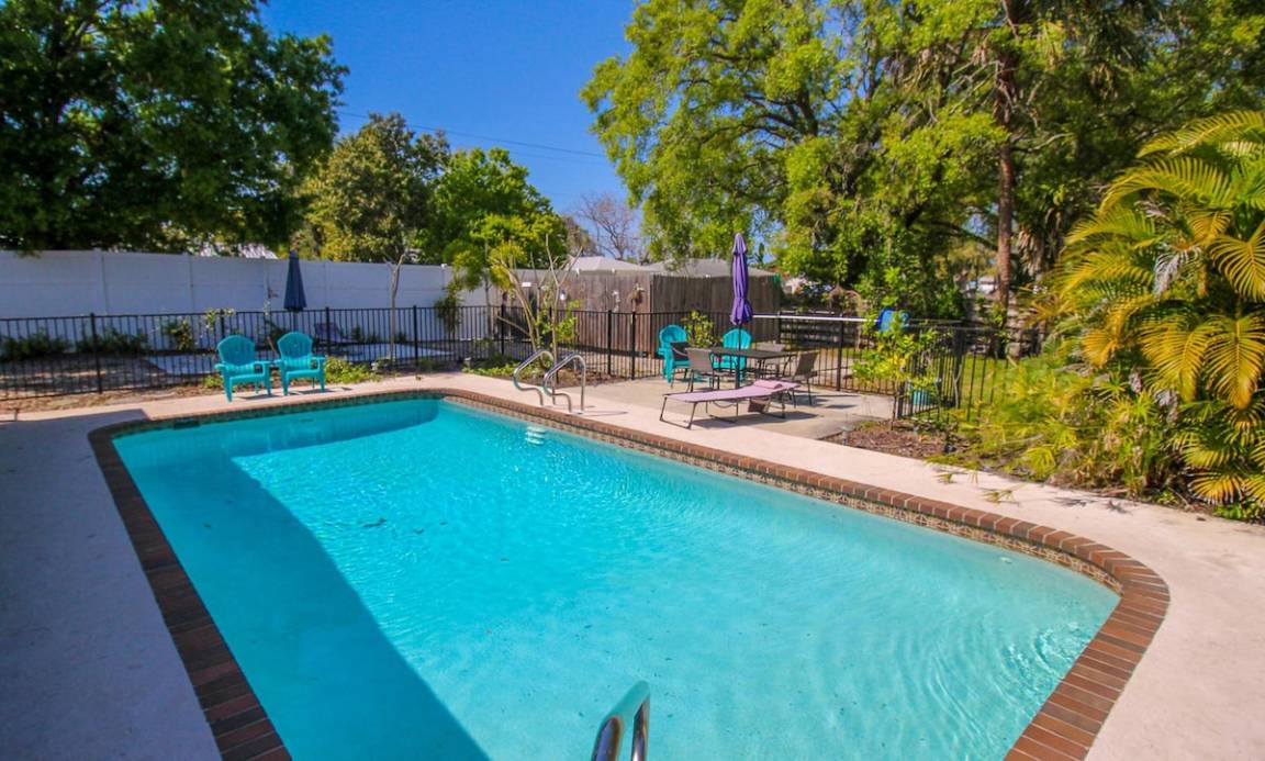 176 M² House ∙ 3 Bedrooms ∙ 6 Guests - Anna Maria Island, FL