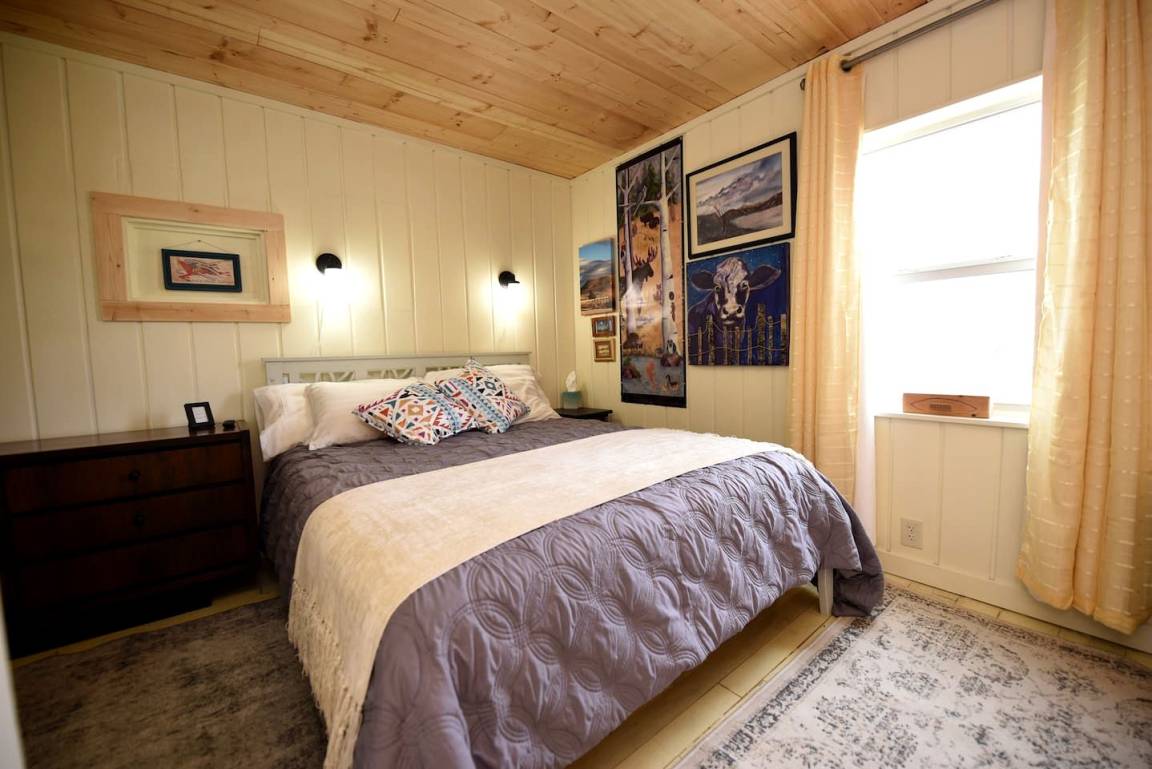 House ∙ 1 Bedroom ∙ 4 Guests - Butte, MT