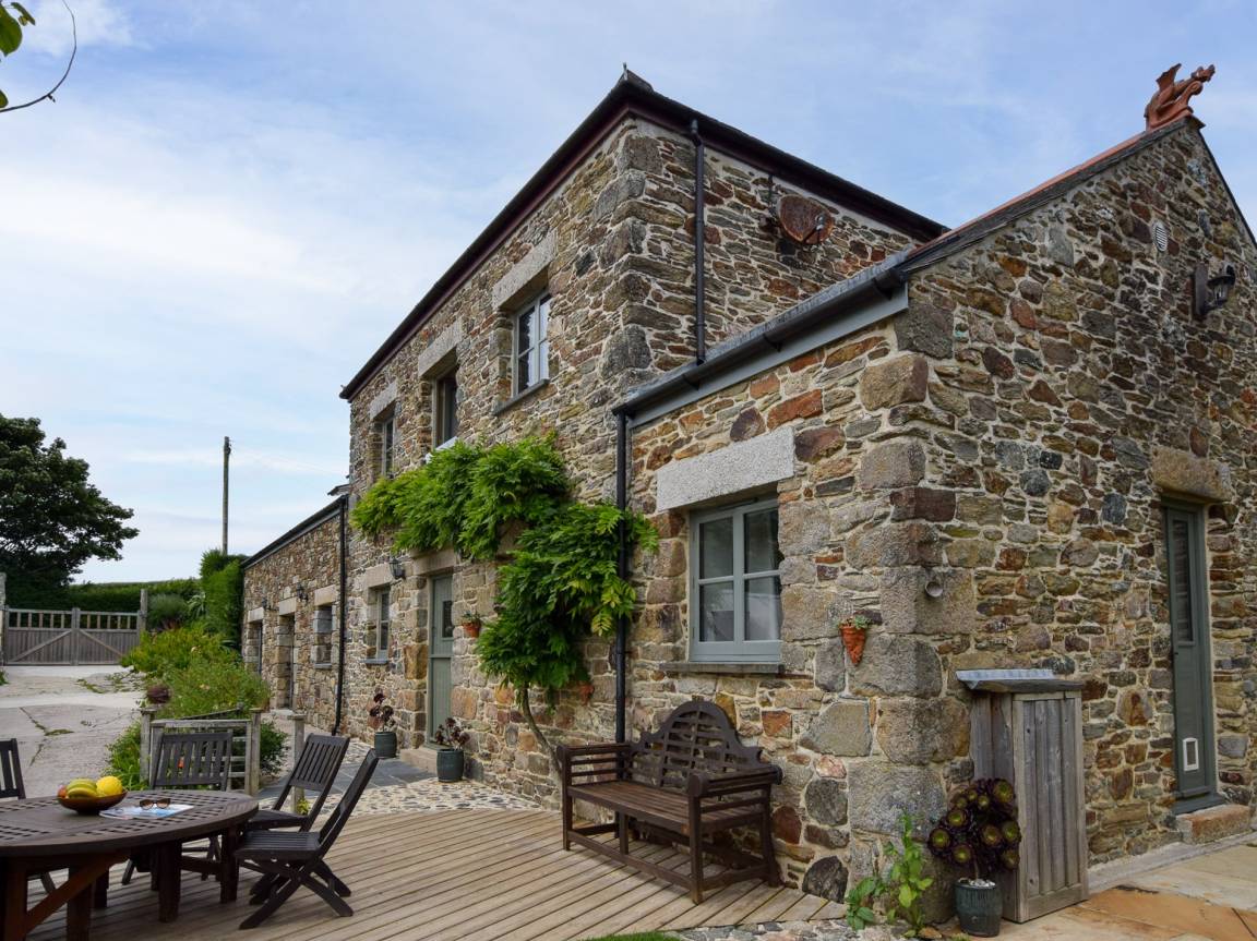 Cottage ∙ 5 Bedrooms ∙ 10 Guests - Redruth