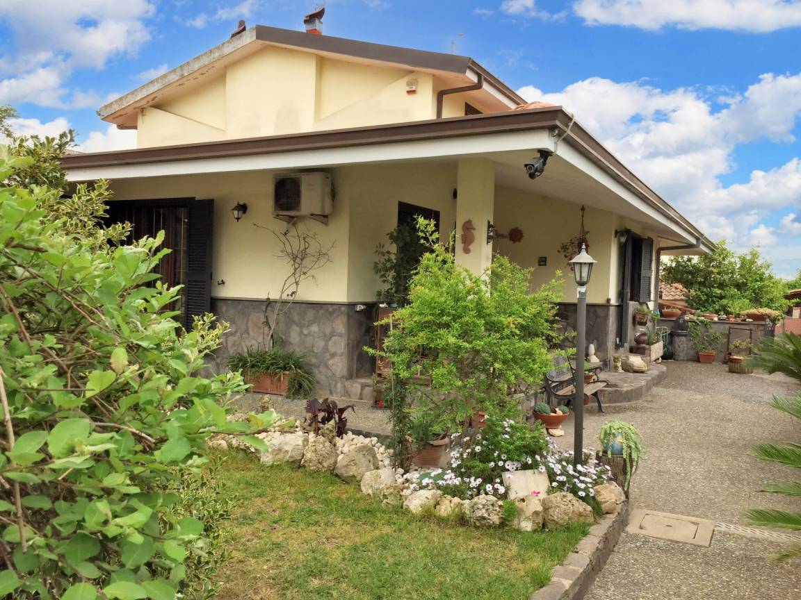 110 M² Appartamento ∙ 1 Camera Da Letto ∙ 4 Ospiti - Pozzuoli