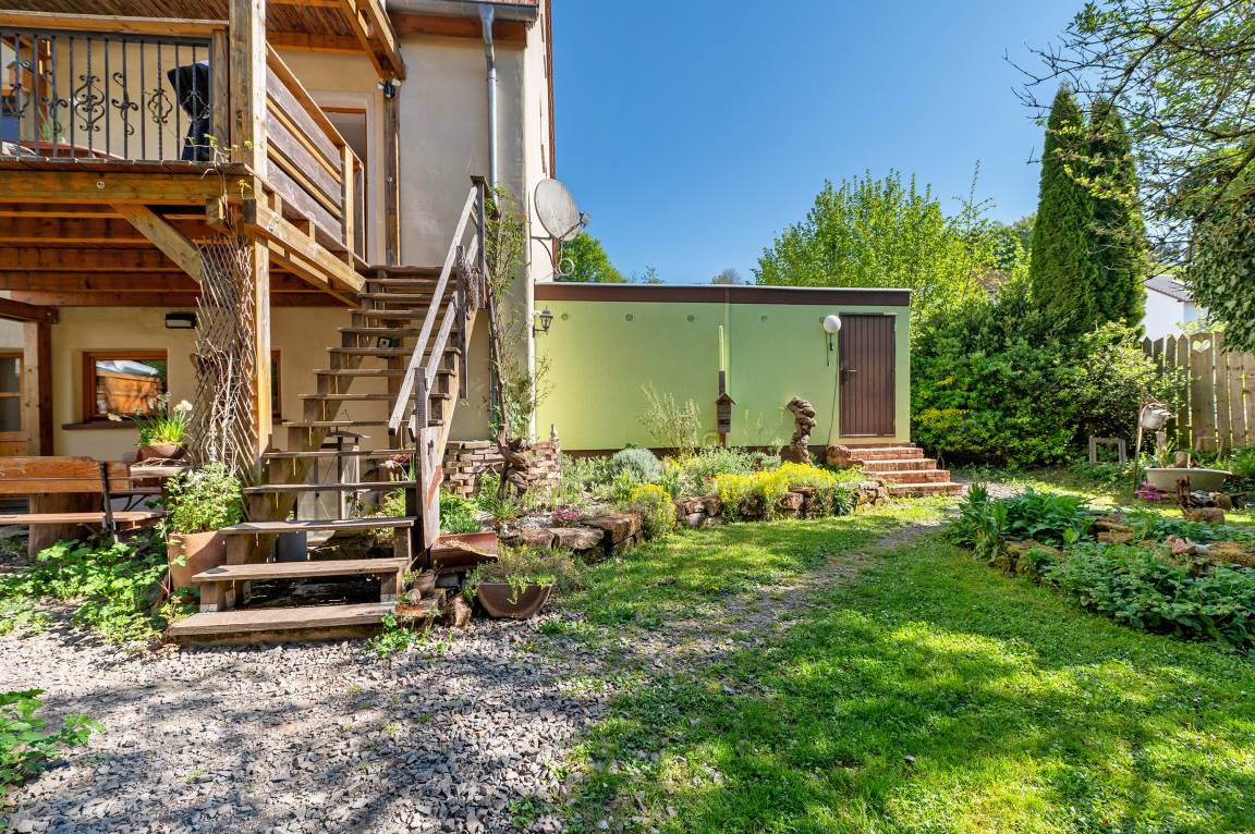 65 M² Ferienwohnung ∙ 1 Schlafzimmer ∙ 2 Gäste - Zweibrücken
