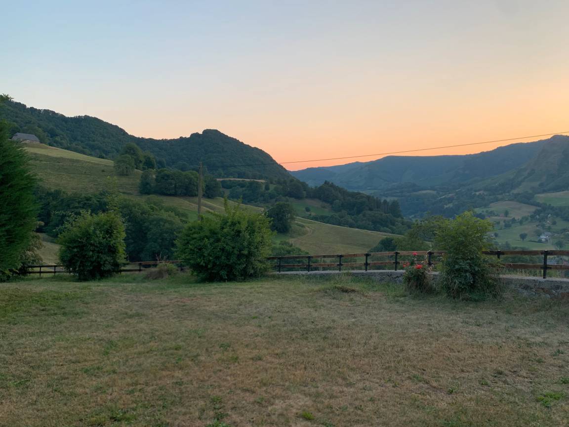 100 M² Maison De Vacances ∙ 3 Chambres ∙ 8 Personnes - Vic-sur-Cère