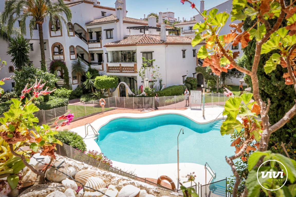 80 M² Apartamento ∙ 2 Habitaciones ∙ 4 Huéspedes - Calahonda