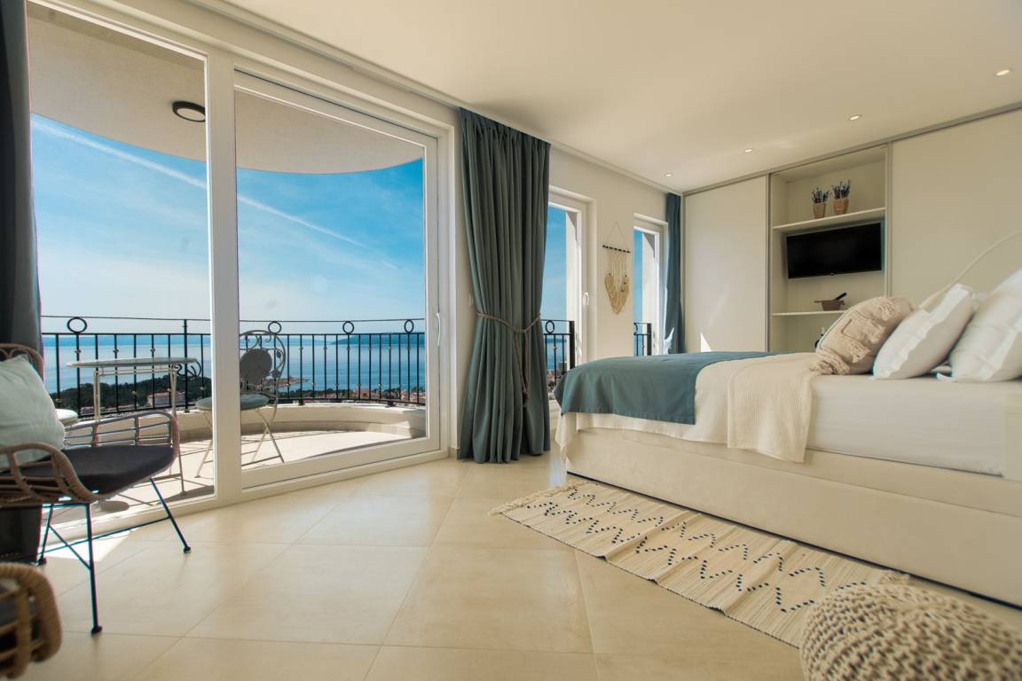 40 M² Huoneisto ∙ 1 Makuuhuone ∙ 2 Vierasta - Tučepi