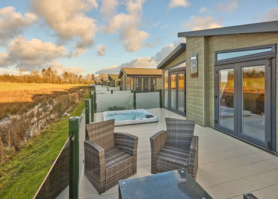Chalet ∙ 2 Bedrooms ∙ 4 Guests - Hexham